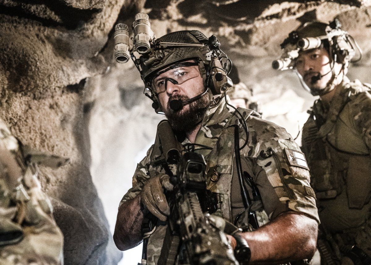 Verl sst Sonny Das SEAL Team Geht AJ Buckley Nachrichten